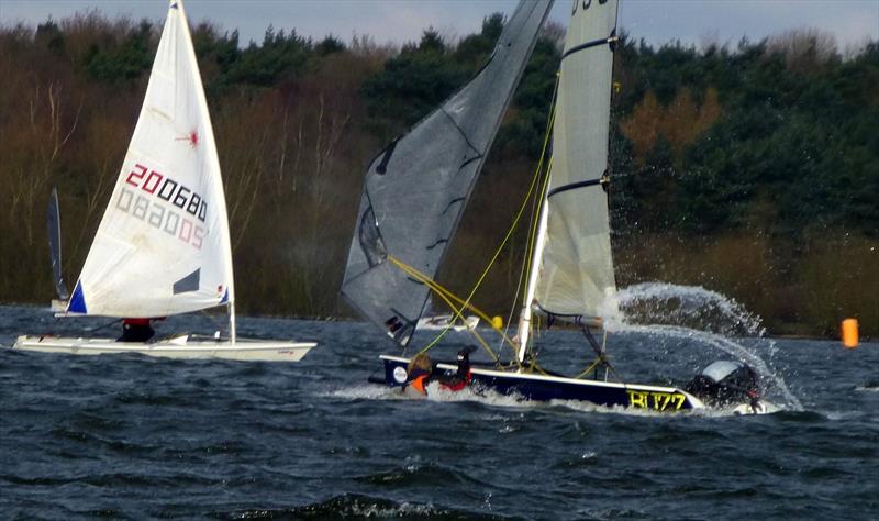 Best to stay in the boat if possible : Alton Water Frostbite Series day 7
