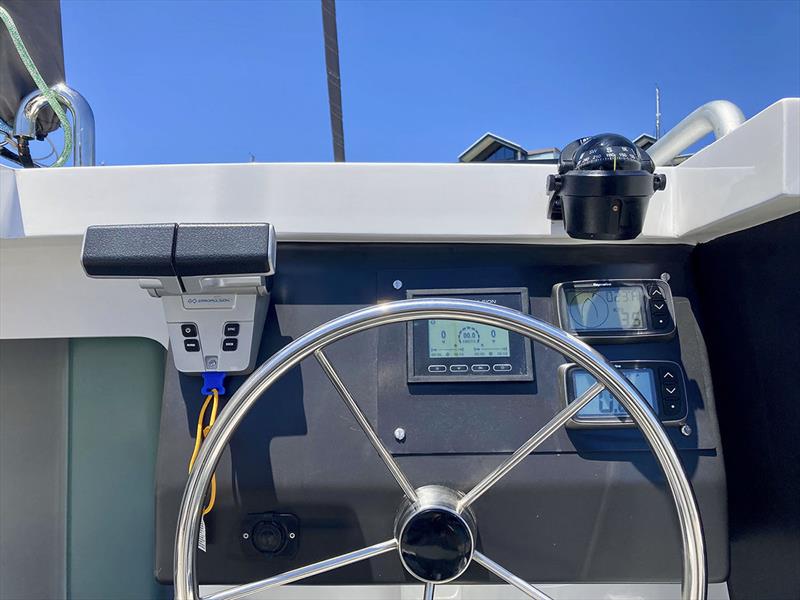 Helm station close up - HopYacht 30
