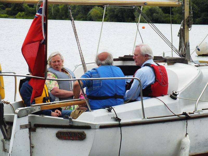 Lord-Lt David Laing during his visit at Middle Nene SC