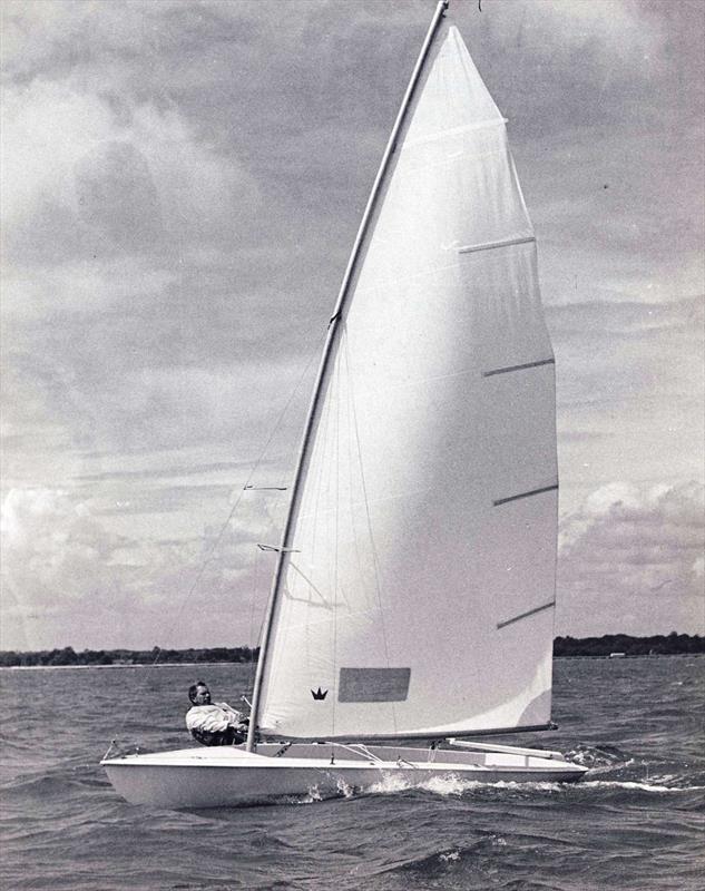 Paul Elvström helming the ground-breaking Trapez dinghy