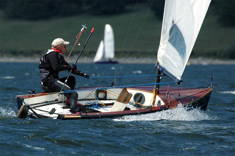 Farr 3.7 sailing at Draycote