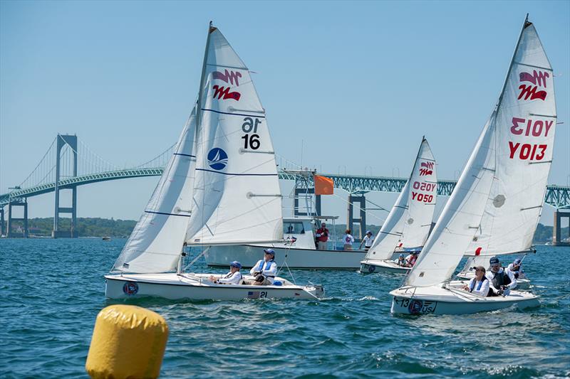 Martin 16 start line action at the 20th Anniversary C. Thomas Clagett ...