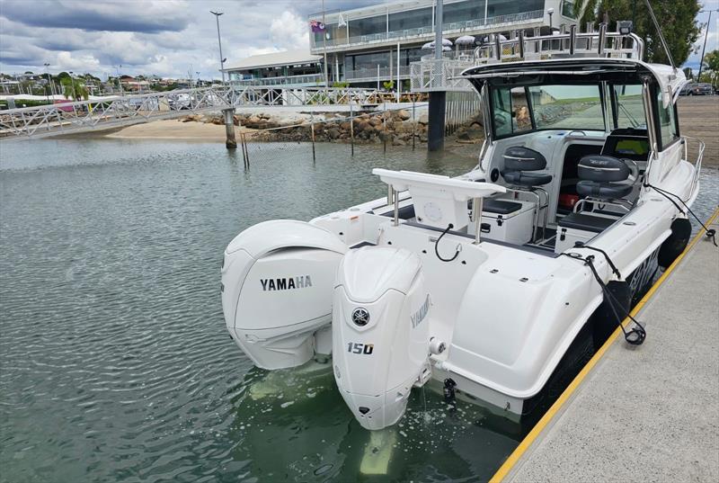 Yamaha's Cruise Craft demo boat with integrated VETUS BOW PRO / Helm ...