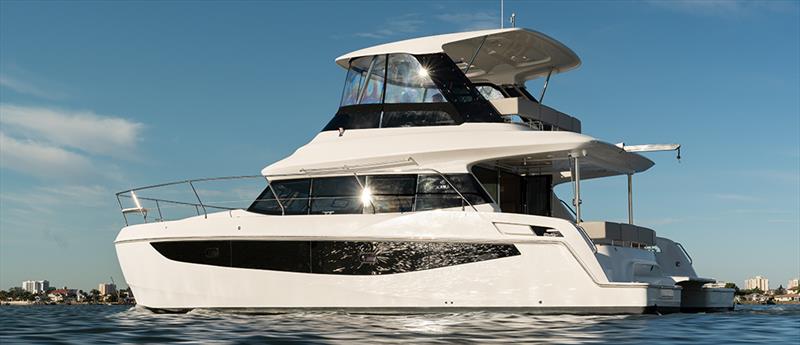 Aquila 42 Yacht Power Catamaran