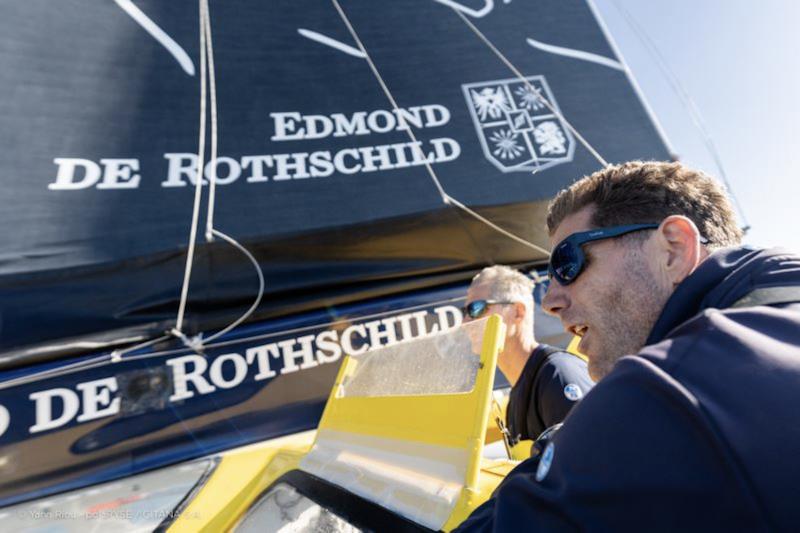 Maxi Edmond de Rothschild in Transat Jacques Vabre